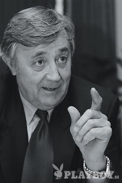 Walter Wolf: Z avionom sem za stavo zapeljal pod nekim mostom in so me ...