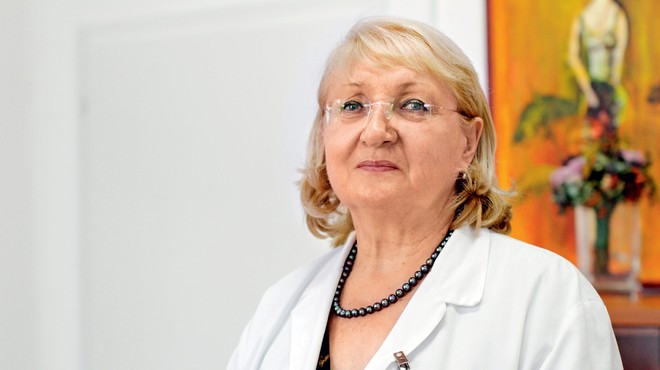 Dr.med. Vesna Novak Jankovič: "Anesteziologi smo kot piloti v letalu ...