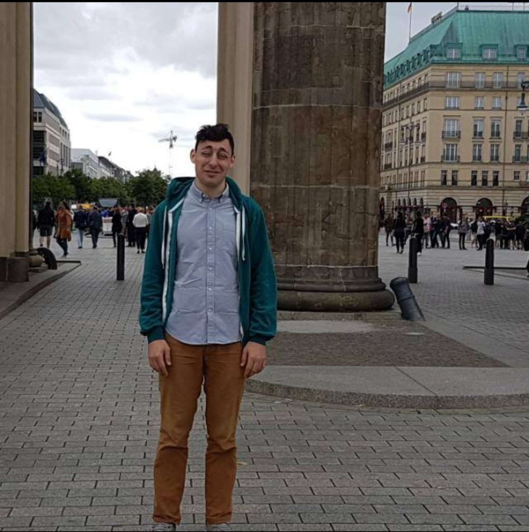 Pogrešan 25-letni ameriški državljan Jonathan Reid Luskin je bil na ...