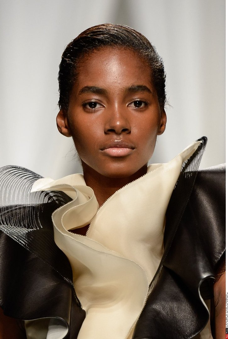 Poslovil se je modni oblikovalec Emanuel Ungaro - Metropolitan.si