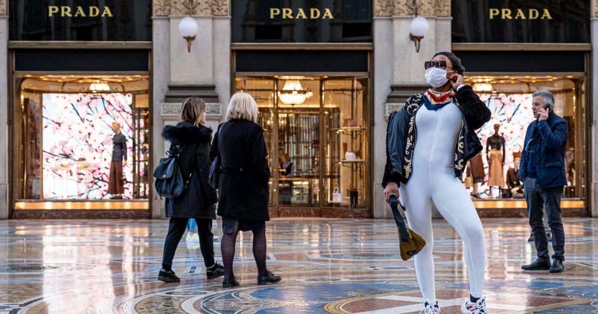 Italijanske modne hiše proizvajajo zaščitne maske - Metropolitan.si