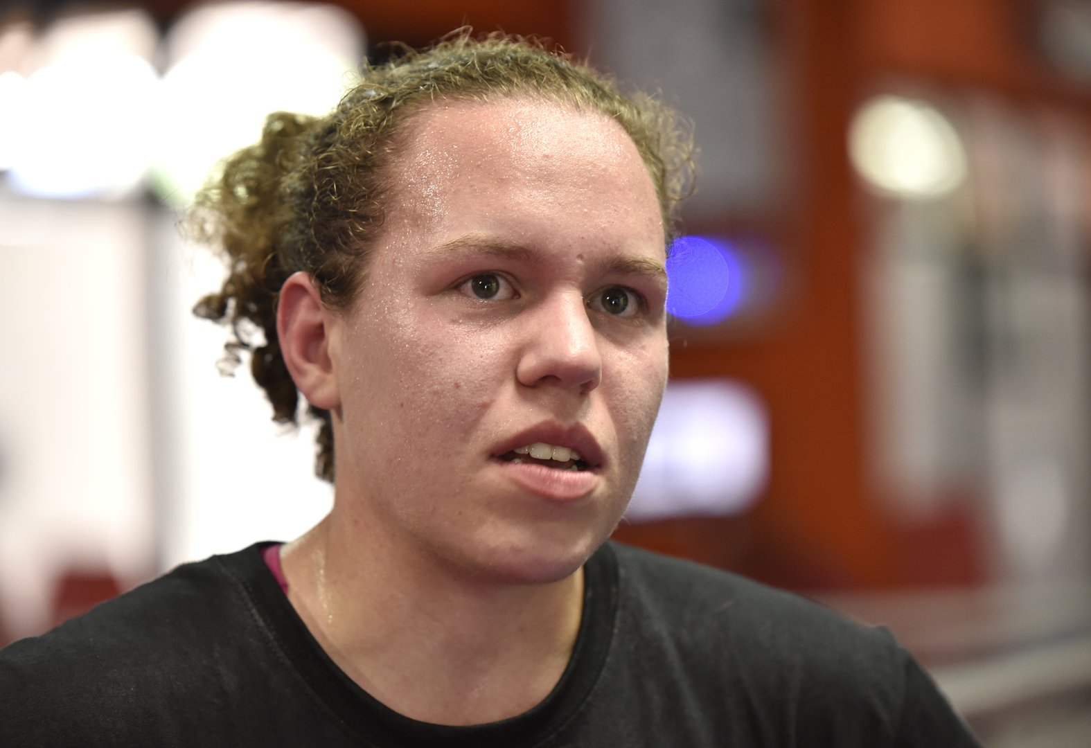 Ema Kozin se vrača v ring: čaka jo dvoboj s skoraj dvakrat starejšo ...