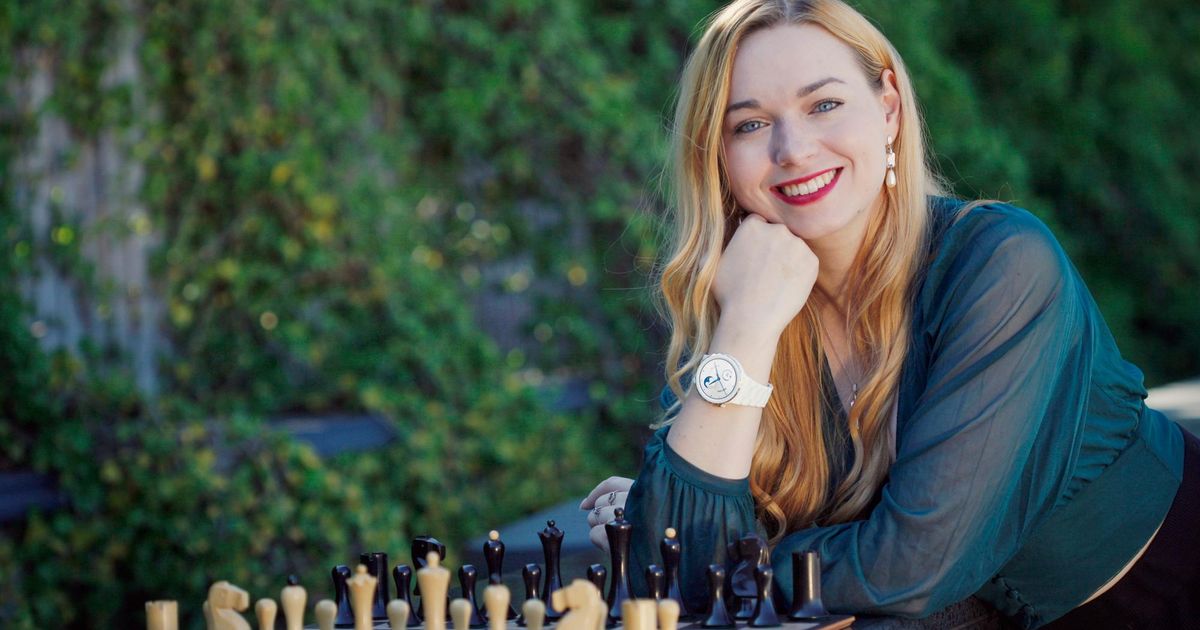 Laura Unuk – pokukajte v njene misli in odigrajte z njo partijo šaha ...