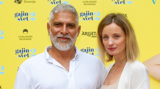 Ajda Smrekar na velikem platnu s Cavazzo: "Z ustnicami, ki so ti domače ...