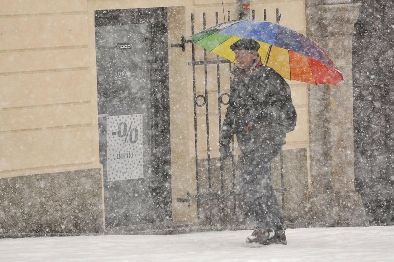 (VIDEO) Nova reklama, v kateri ruski Gazprom grozi Evropi: "Zima bo ...