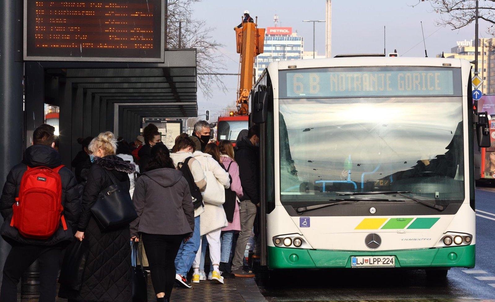 Zaživela nova linija LPP: kam se lahko zapeljete in za koga je ...