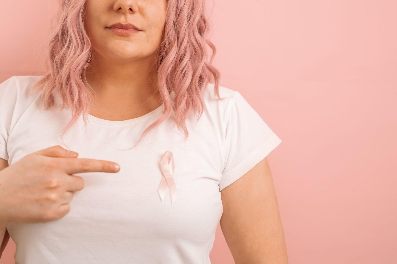 Rak dojk še vedno izjemno pogosta bolezen: prepoznate ga lahko ...