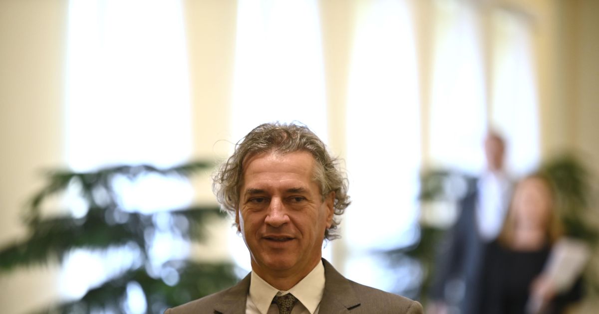 Golob je KPK-ju napačno poročal o svoji plači in premoženju ...