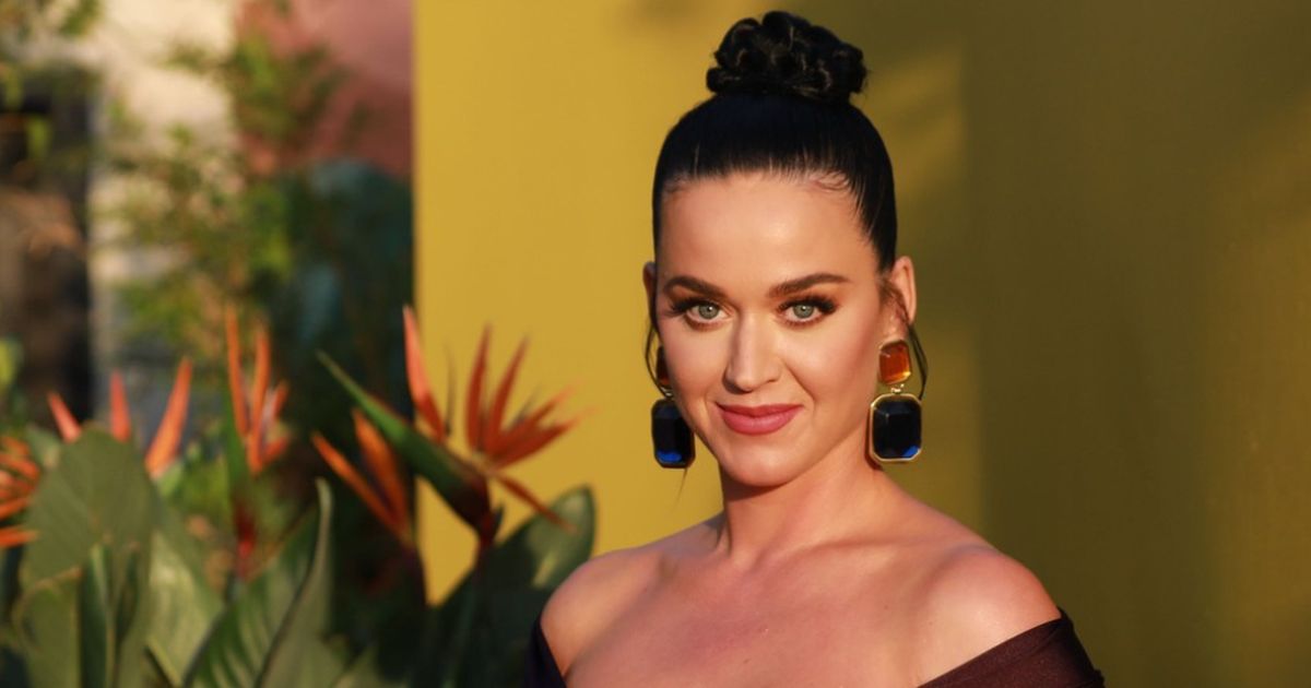 Katy Perry na koncertu prestrašila oboževalce: ti ugibajo, ali gre za ...