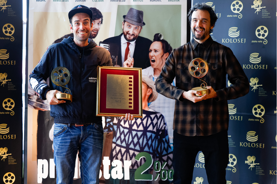 Pr' Hostar: ustvarjalci filma so prišli po dve zlati roli, vendar ...