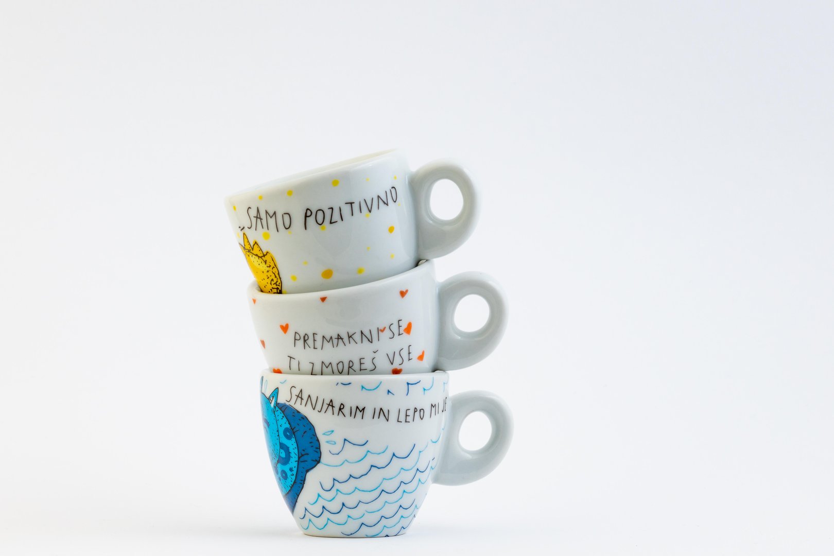 Umetnost na skodelici kave: Barcaffè povezal umetnika Sandra in Lunarja ...