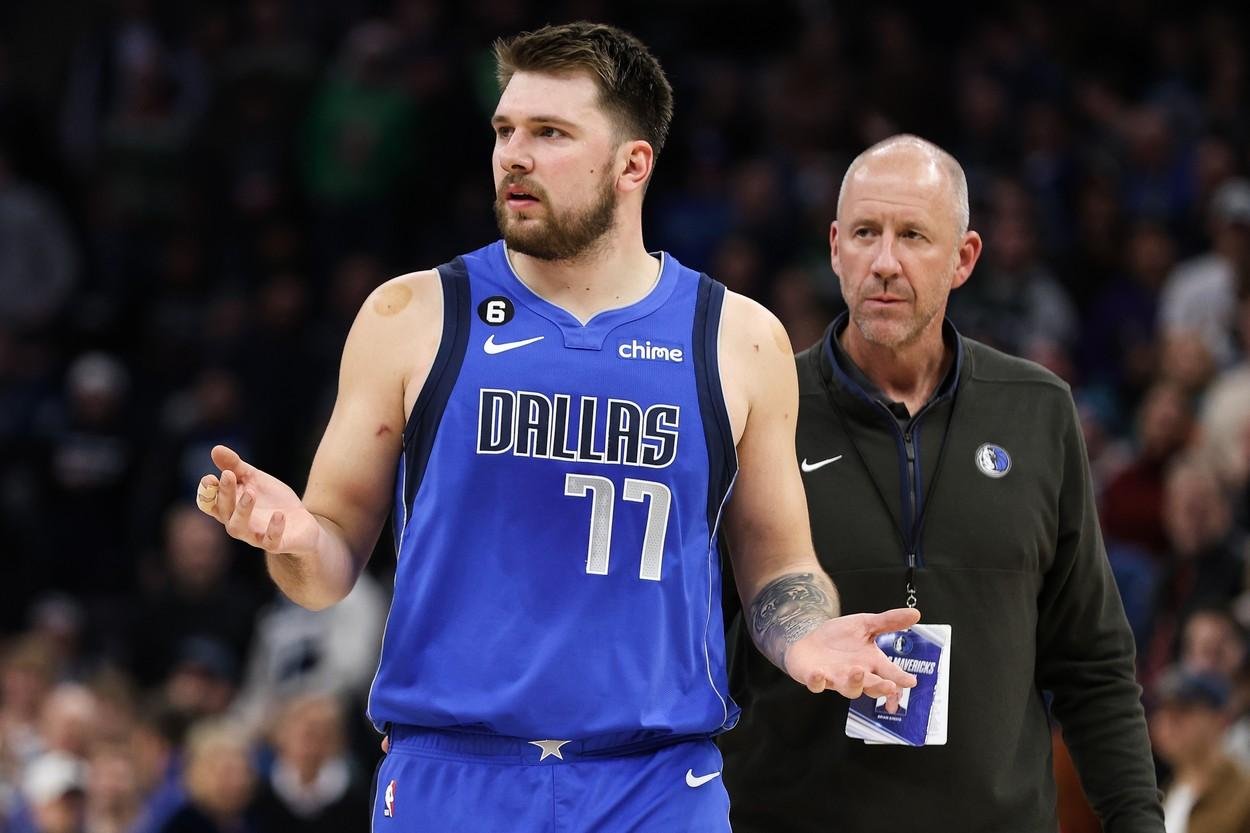 (VIDEO) Dramatična noč v ligi NBA: Luka Dončić izključen, na parketu celo njegov trener (nekaj ...