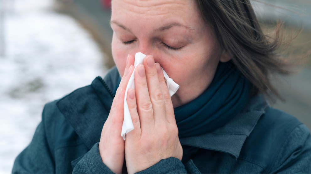 Nos lahko odmašite na tako preprost način: vzelo vam bo slabe pol ...