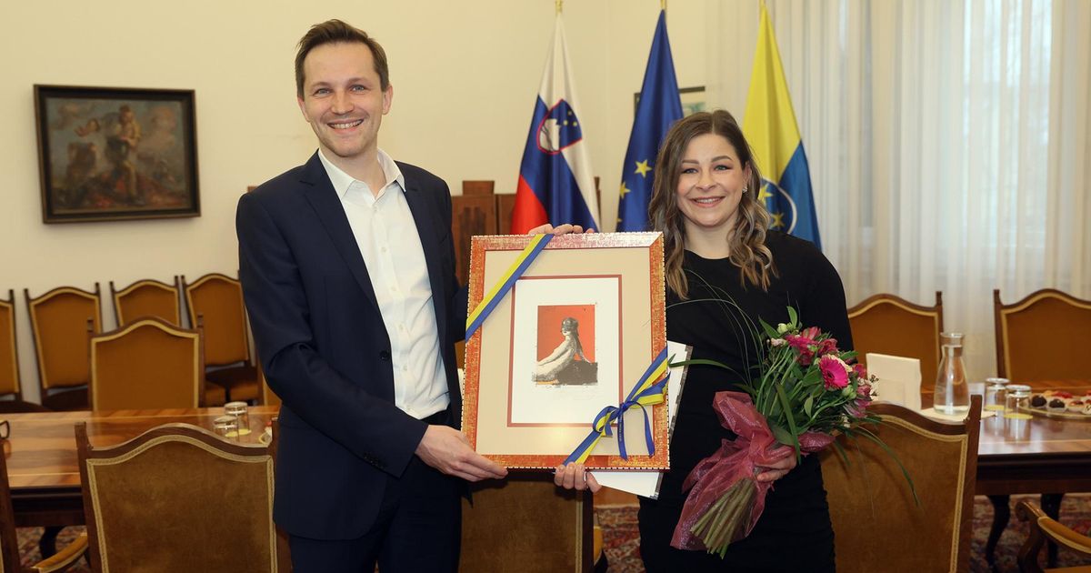 FOTO: Tini Trstenjak se je ob zaključku kariere zahvalil župan Celja ...