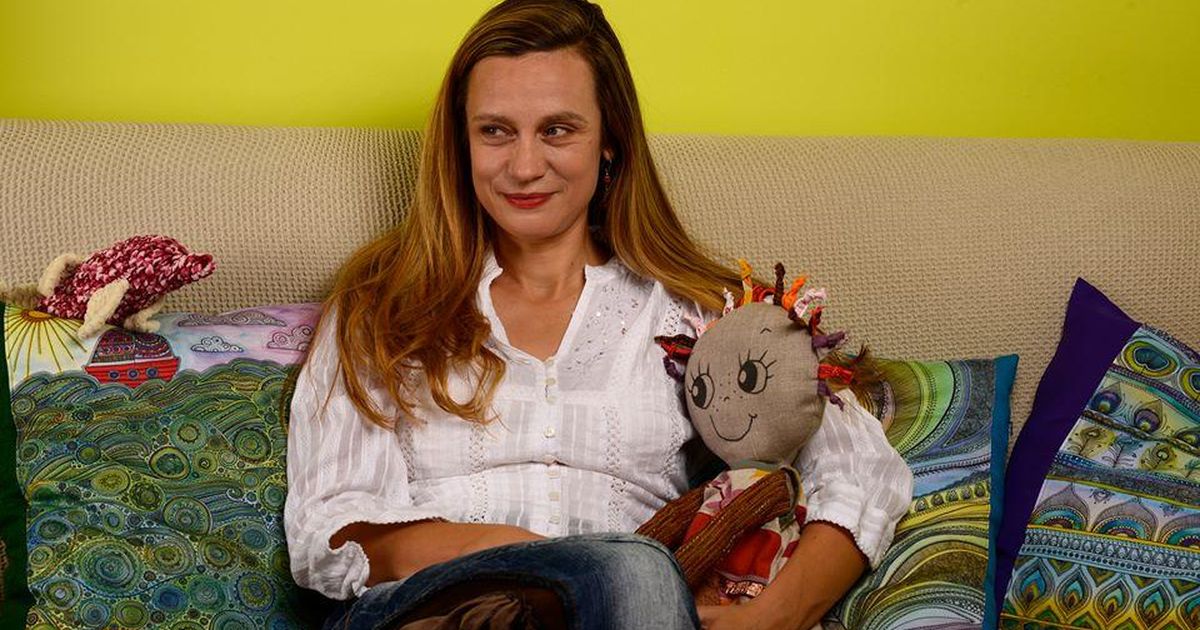 Metka Kuhar: "Obstaja travma. Obstajajo pa tudi blažilci travme. Otroku ...