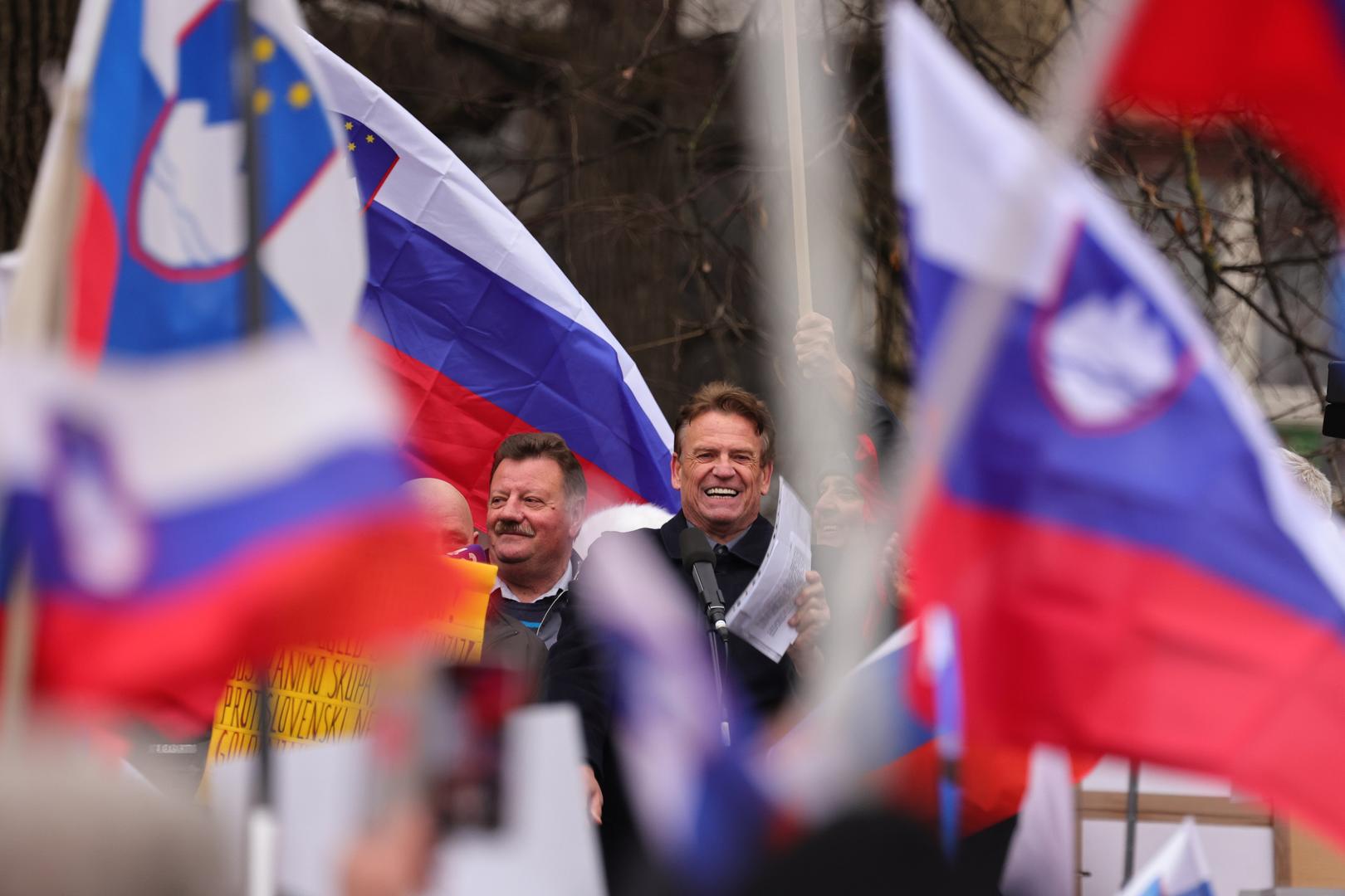 Po burni izmenjavi besed med Ruparjem in Klakočar Zupančičevo je DZ ...