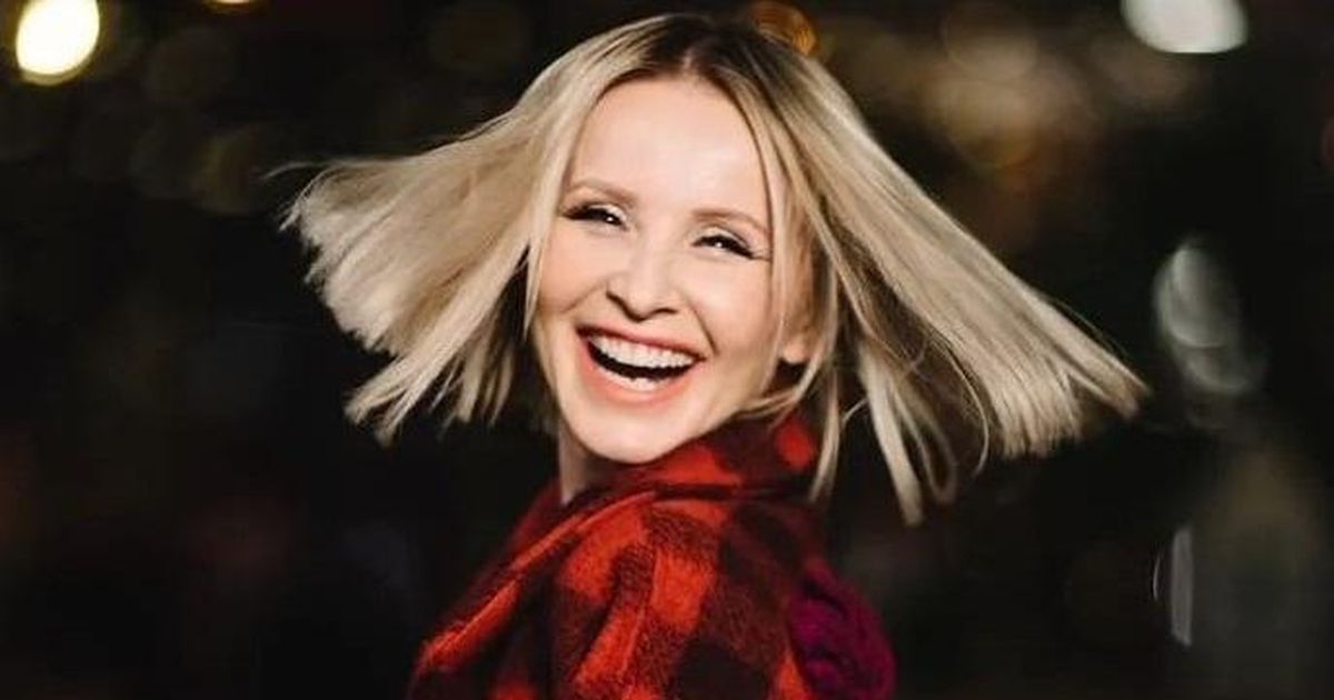 Prve fotografije zaljubljene Danijele v objemu inšpektorja, ki je ...