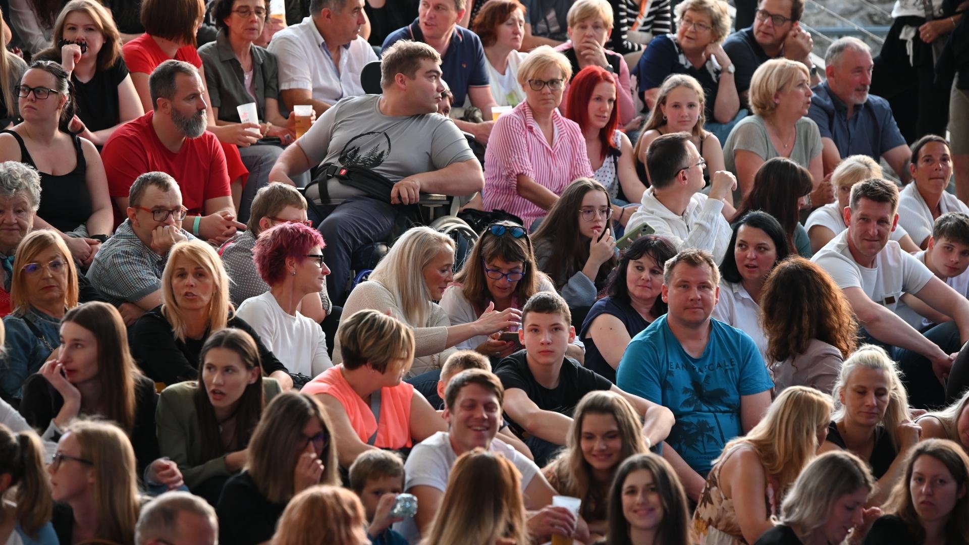 Število prebivalcev v Sloveniji močno narašča (preberite, kaj je razlog ...