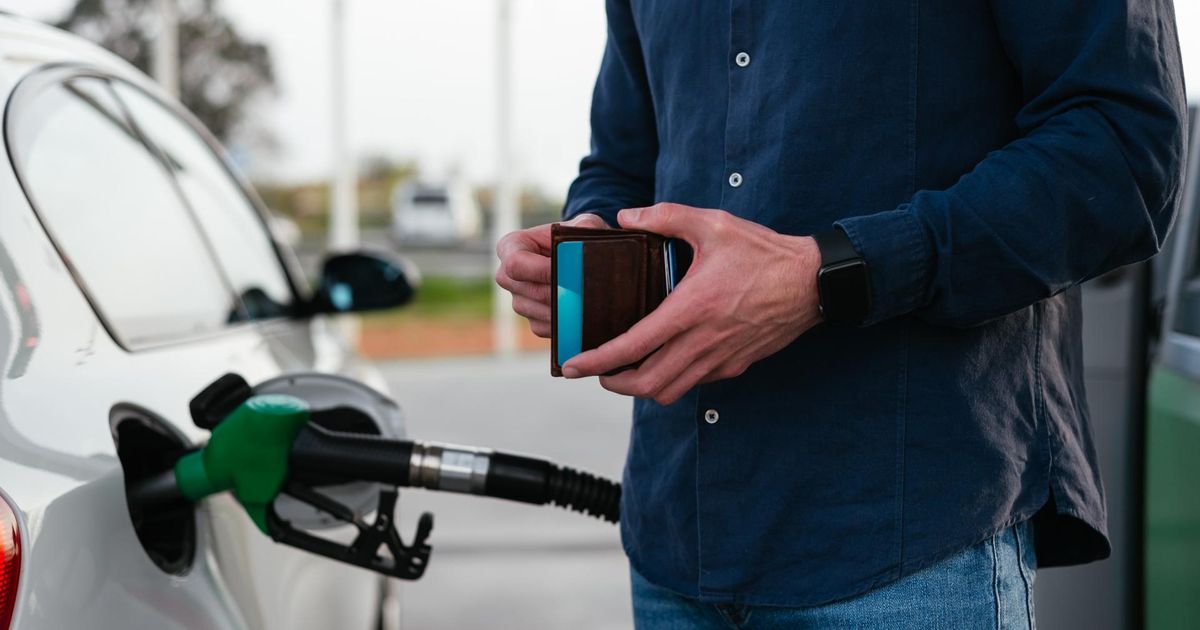 Opolnoči nove cene goriv: bencin, dizel in kurilno olje dražji ...