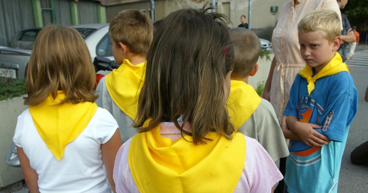 Prvi šolski dan: poglejte, koliko učencev in dijakov bo danes sedlo v ...