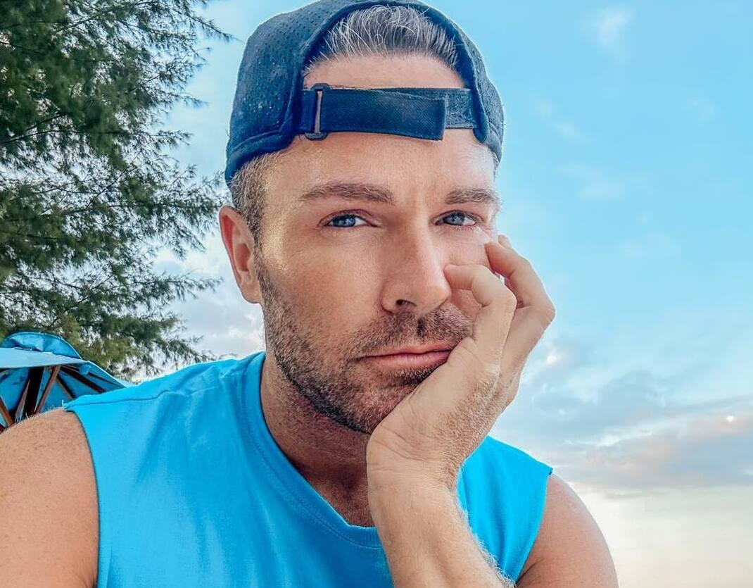 Sebastian močno presenetil javnost: njegov zapis je naletel na množičen ...