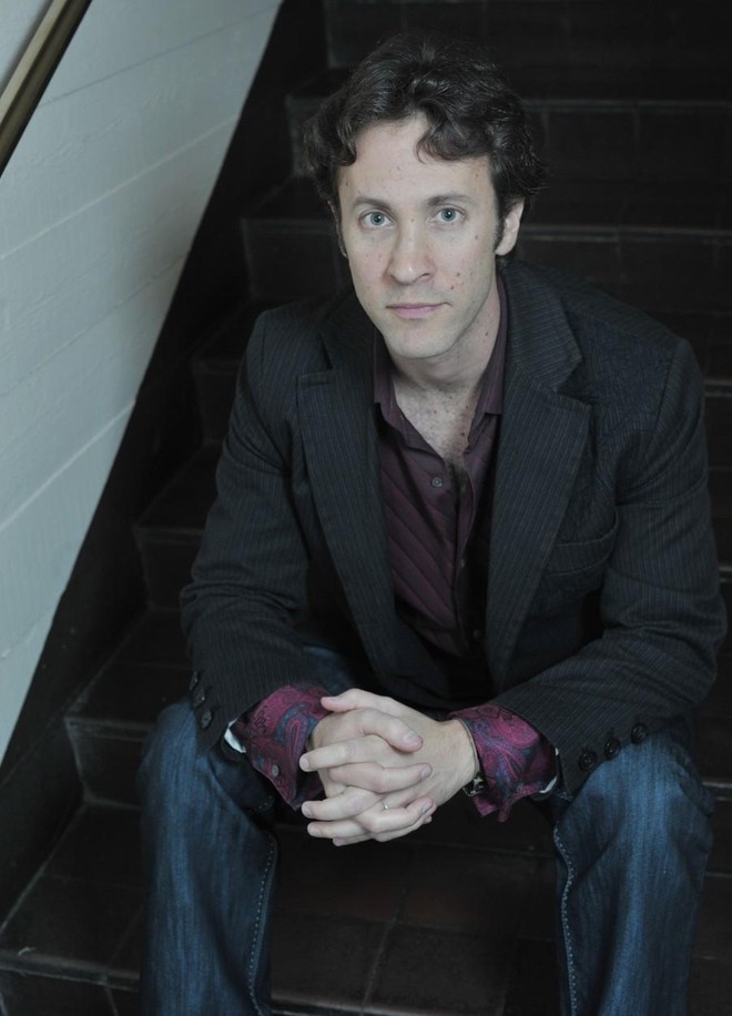 David Eagleman o možganih kot živem omrežju: "Spremeni jih vsaka nova ...