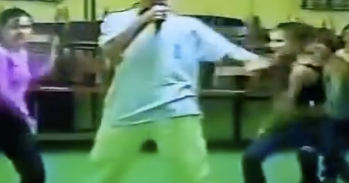 Pevec Sebastian objavil več kot 20 let star posnetek: poglejte, kako je ...