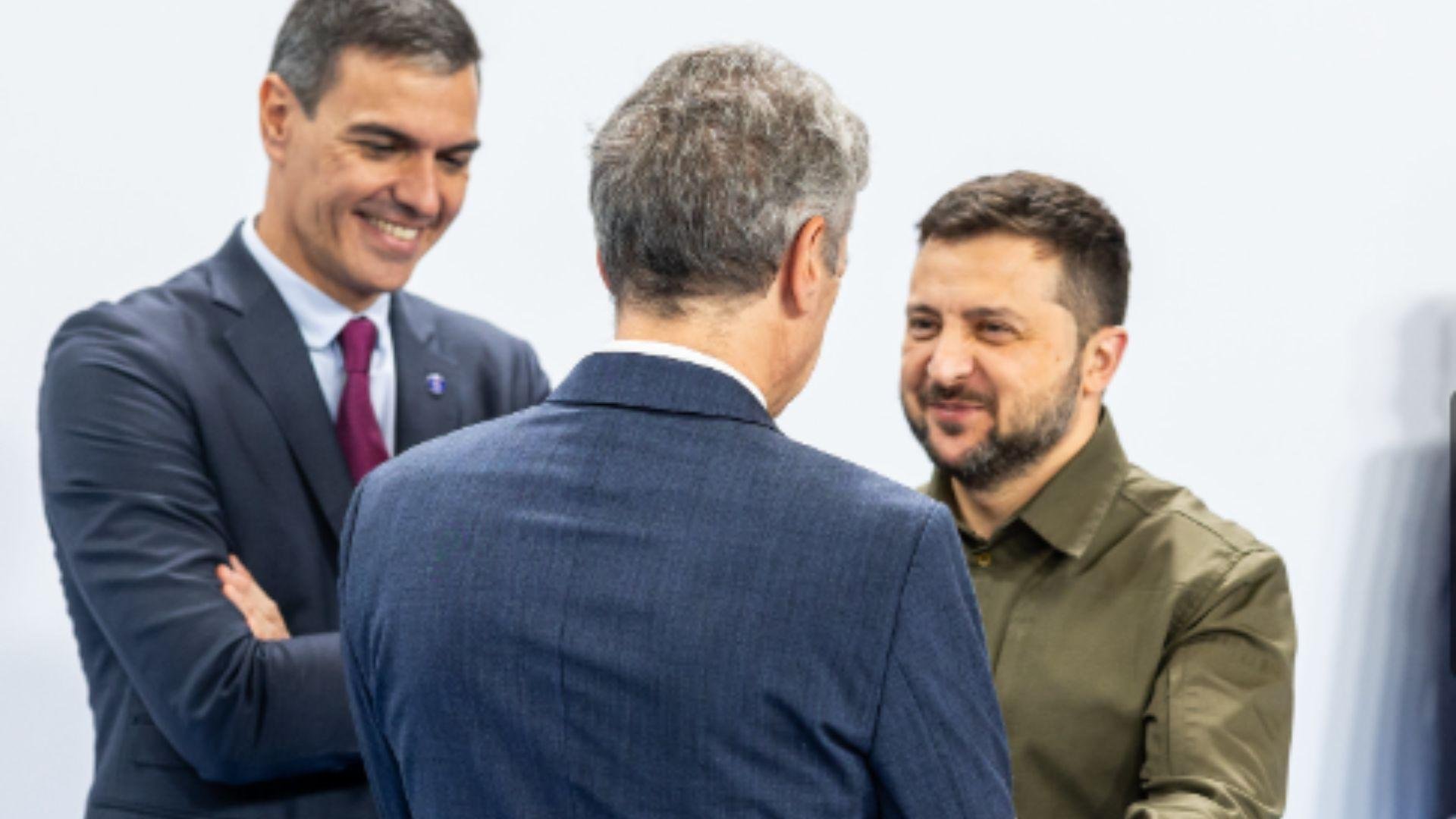 Robert Golob svojo Tino odpeljal v Španijo, kjer se je srečala celo s ... kraljico! (FOTO ...