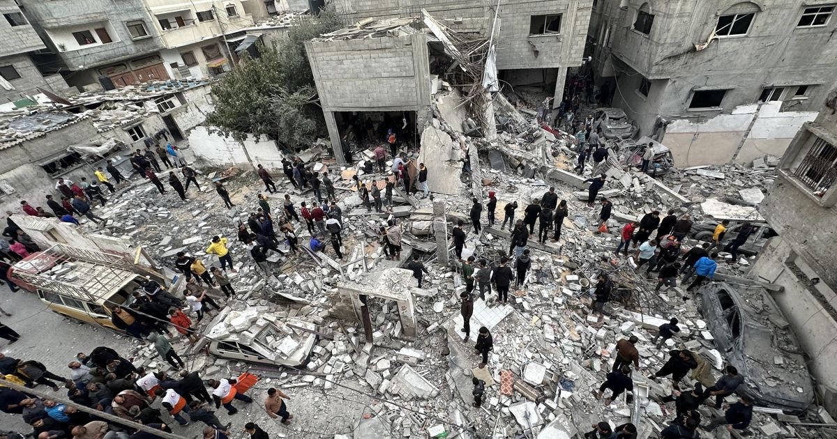 Hamas izpustil prve talce: "Dogovora o premirju in izmenjavi talcev se ...