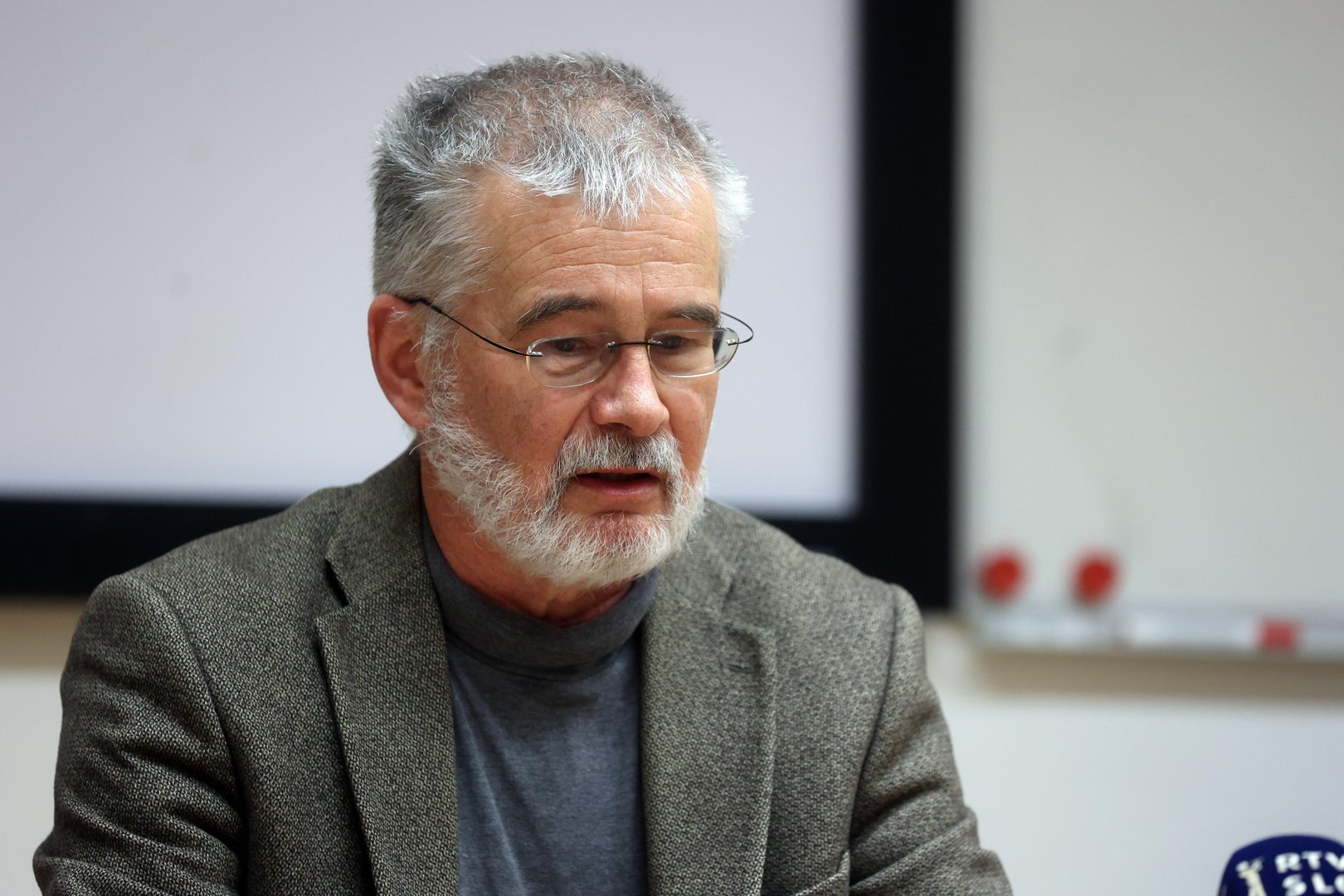 Čez nekaj dni bodo v Ljubljani nehali izvajati nekatere zdravstvene ...