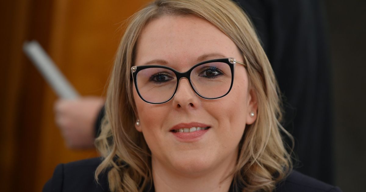 Uradno: DZ potrdil Matejo Čalušić za ministrico za kmetijstvo ...