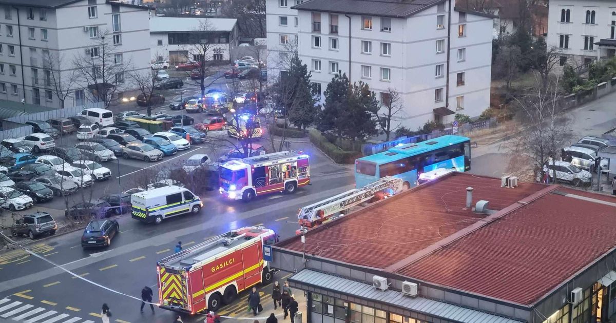 V Kranju odjeknila močna eksplozija: "Cela stolpnica se je zatresla!" (Na delu gasilci ...