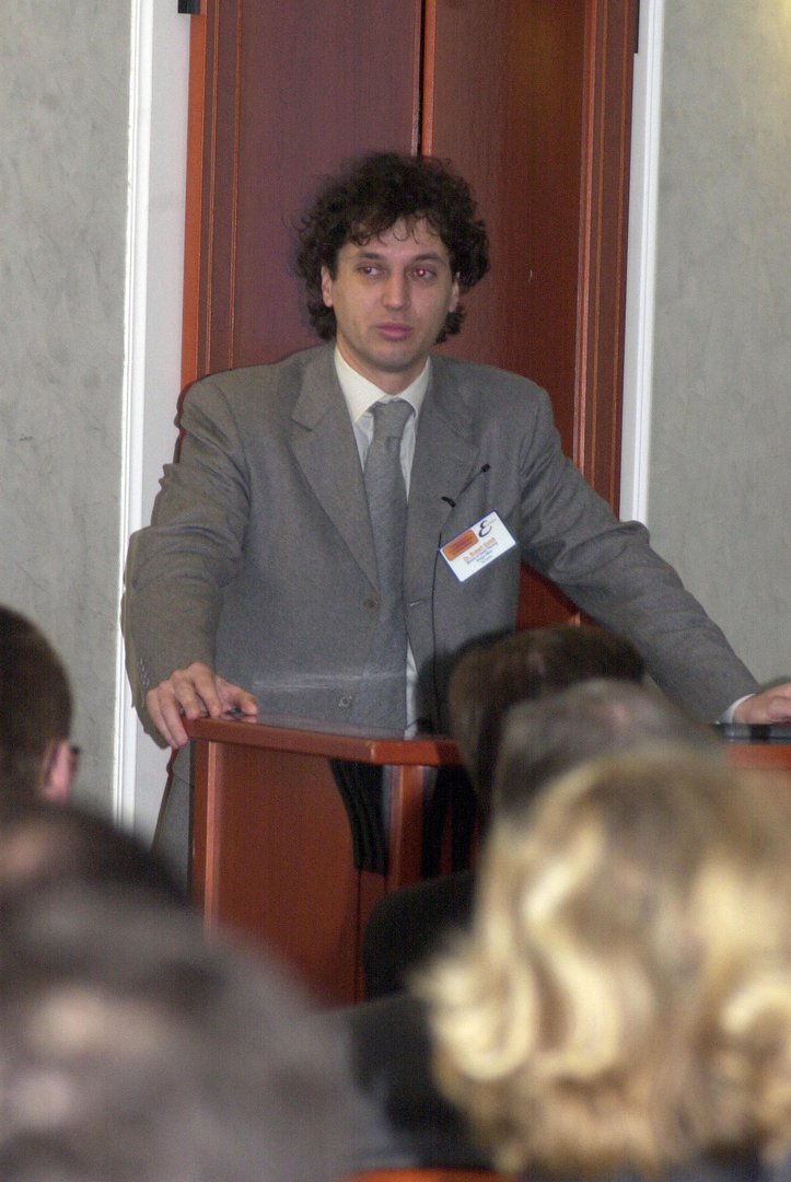 Izbrskali smo fotografije Roberta Goloba izpred več kot 10 let: komaj ...