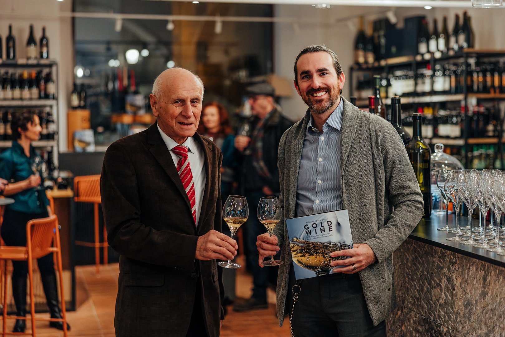 Noah Charney v novi knjigi z osebno pripovedjo razkrije spoznavanje ...