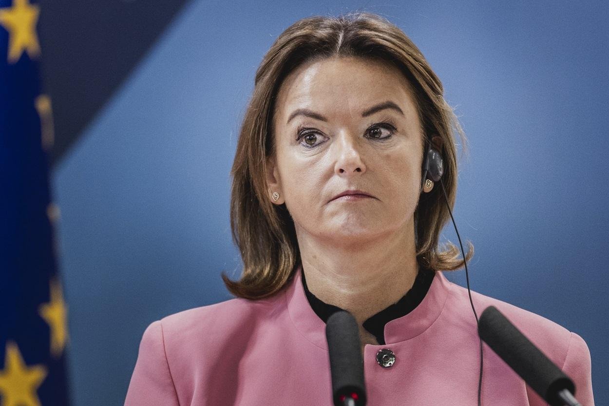 Kako hude so zdravstvene težave ministrice? Tanja Fajon v bolnišnici ...