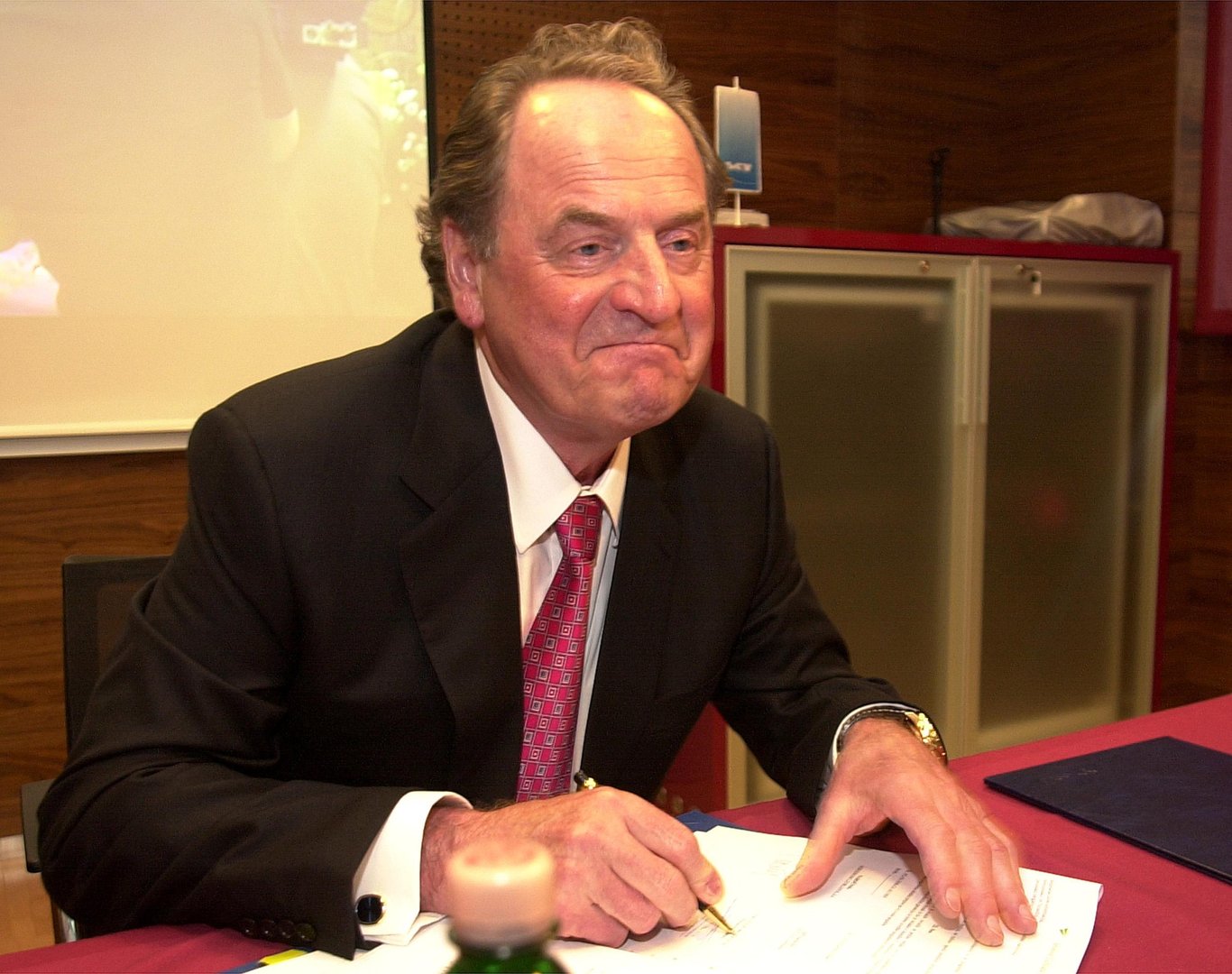 Znano je, kdo je kupil vilo zloglasnega gradbenega barona Ivana Zidarja ...