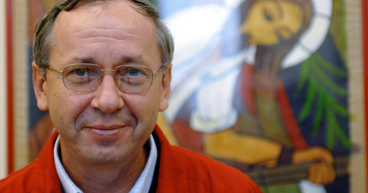 Izločen slovenski duhovnik, ki je desetletja zlorabljal redovnice, naj ...