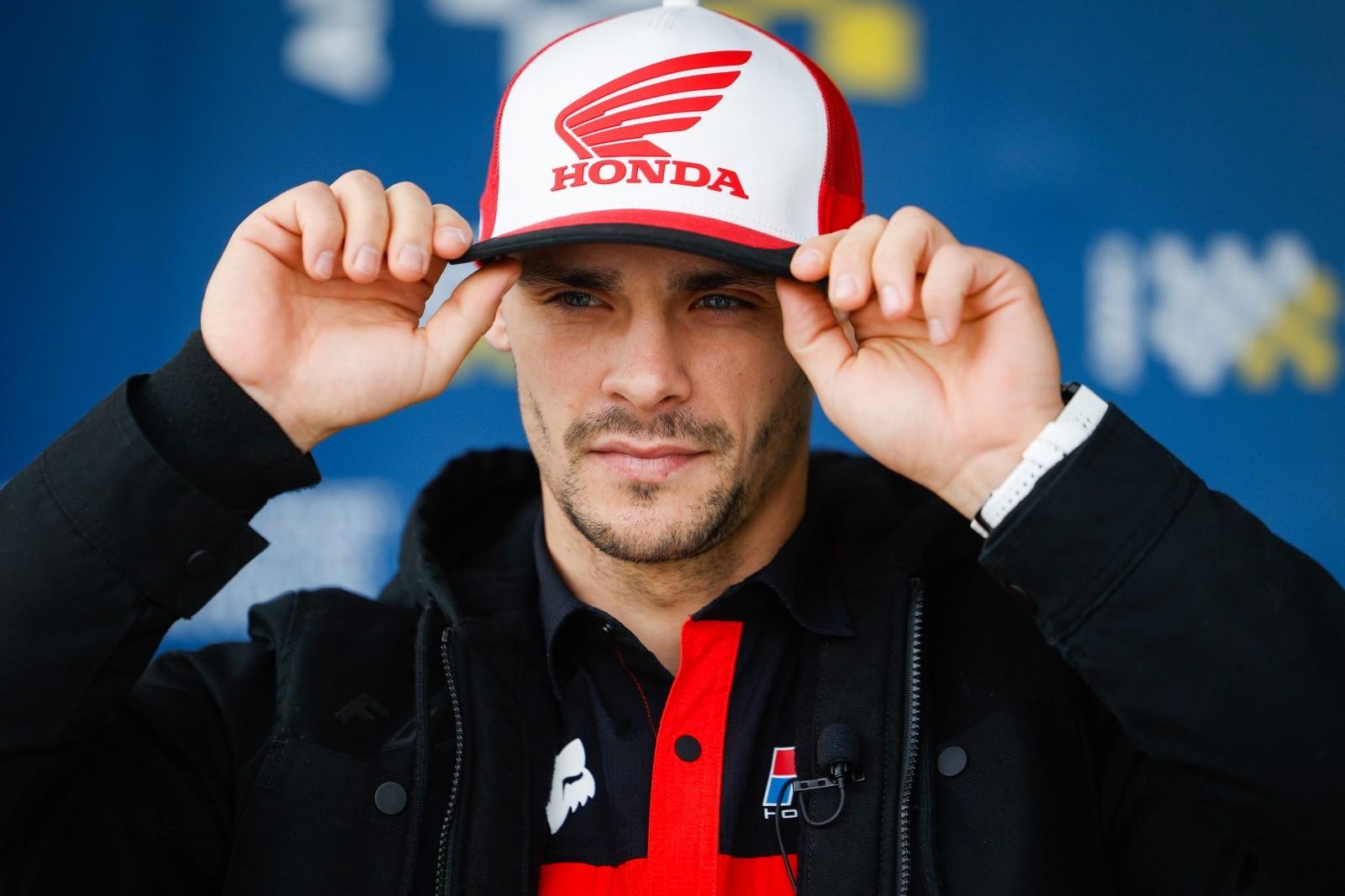 Tim Gajser po operaciji sporočil slabo novico - Metropolitan.si