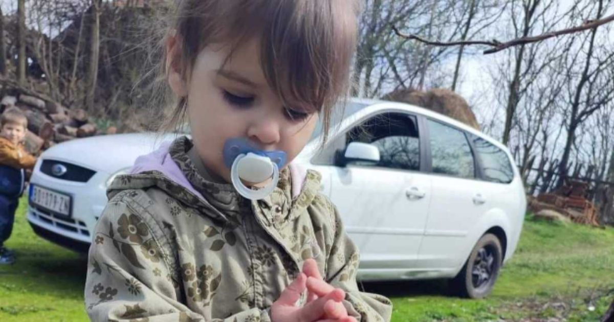 Priča, ki naj bi opazila pogrešano deklico: "Videl sem otroka, ki se je ...