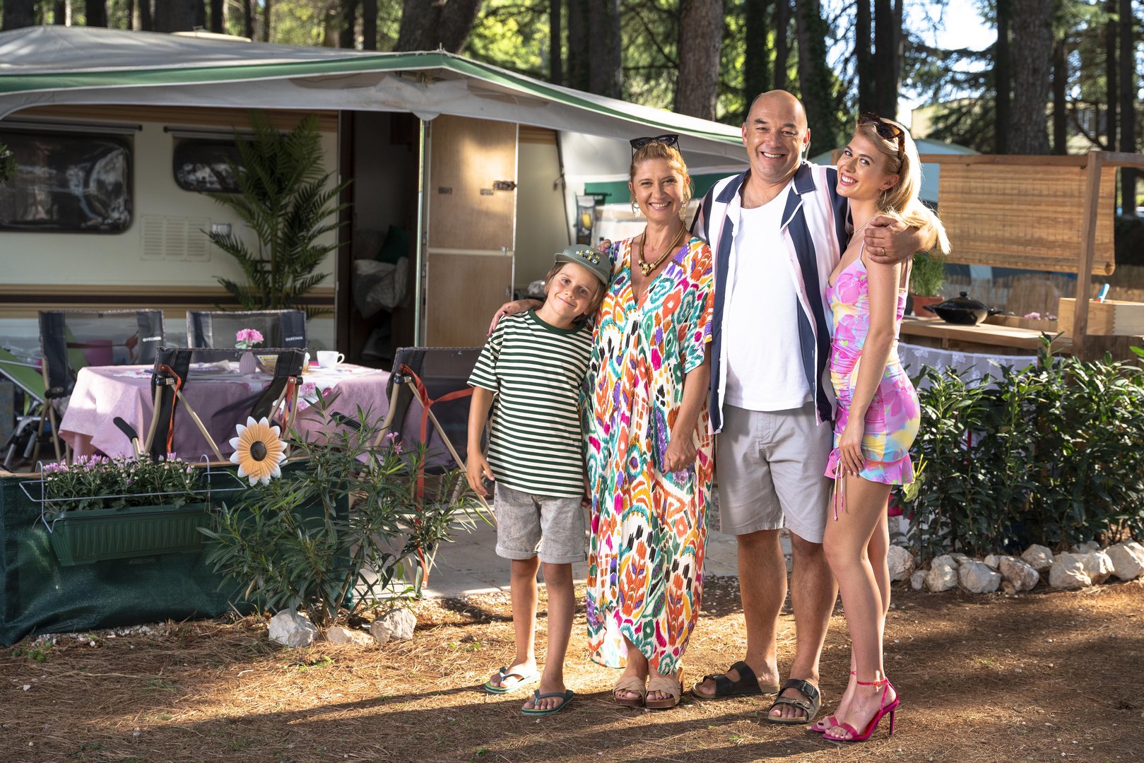 Skrito v raju: neverjeten uspeh priljubljene slovenske serije ...