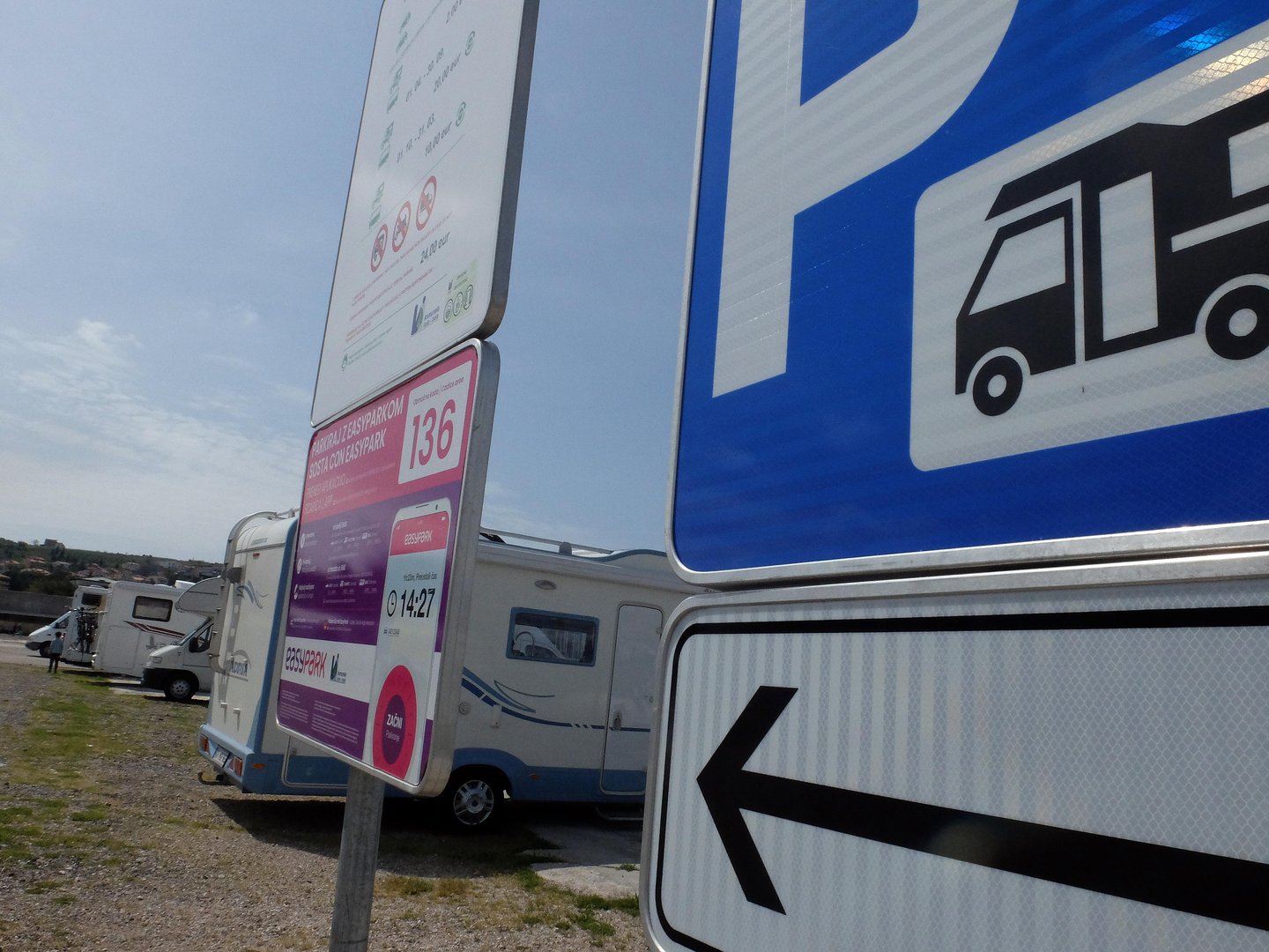 Se odpravljate na oddih z avtodomom? To so triki in pasti, ki jih ...