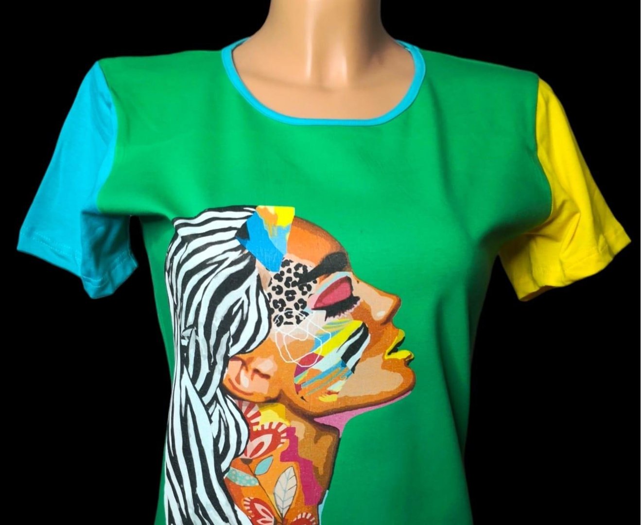 Vsi so ji govorili, da v risanju ni kruha, a je sledila svojim sanjam ...