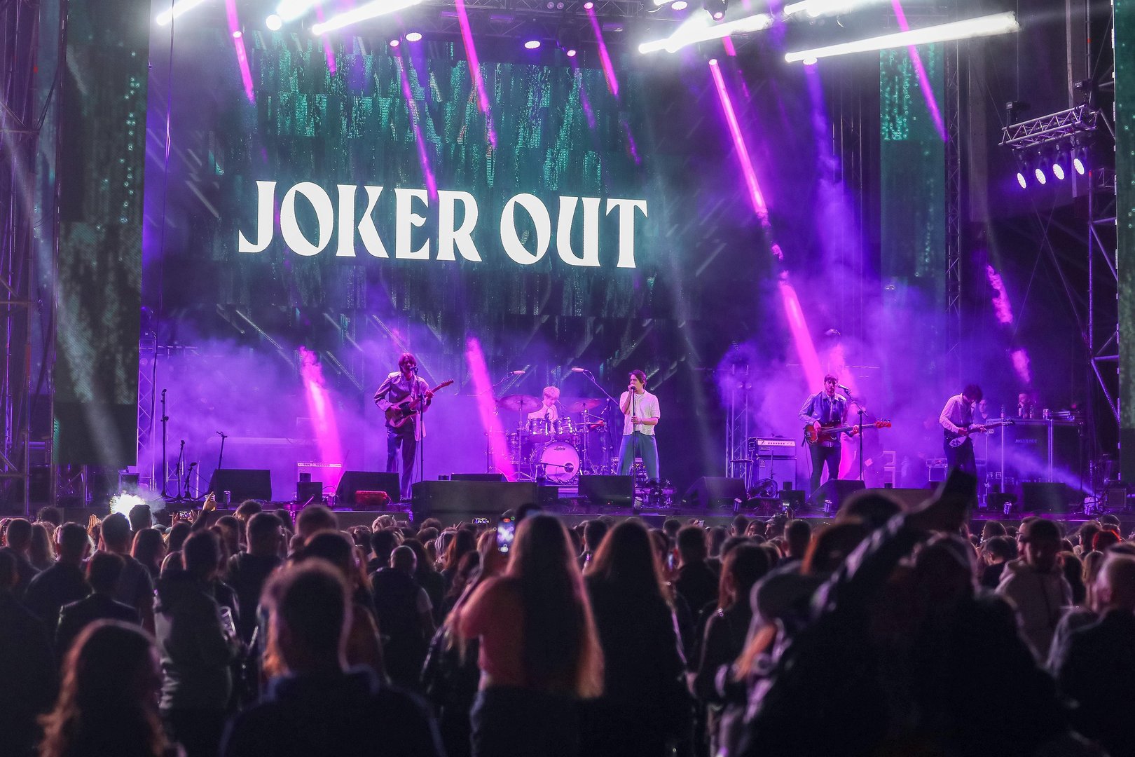 Joker Out ne molčijo več: z novo pesmijo jasno izrazili svoje stališče ...