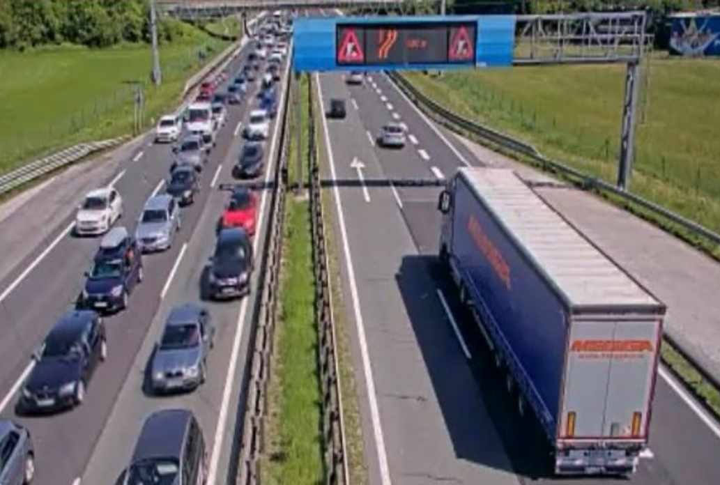 Pričakuje se kaos na cestah! Prihajajo Avstrijci, Nemci in tudi Madžari - Promet - Metropolitan.si
