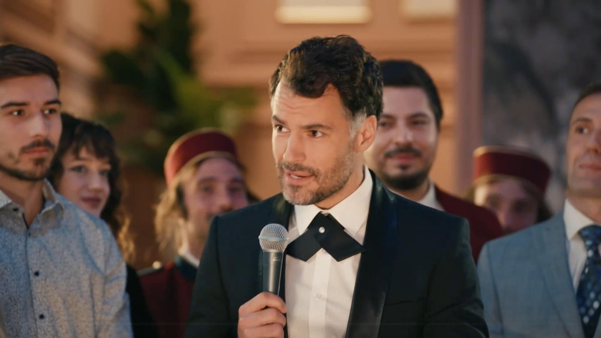 V priljubljeni slovenski seriji nastopa tudi ta priljubljeni TV-voditelj. Ste ga opazili? - Film ...