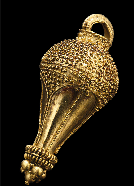 Na plaži iskal fosile, naletel pa na zgodovinsko odkritje - Metropolitan.si