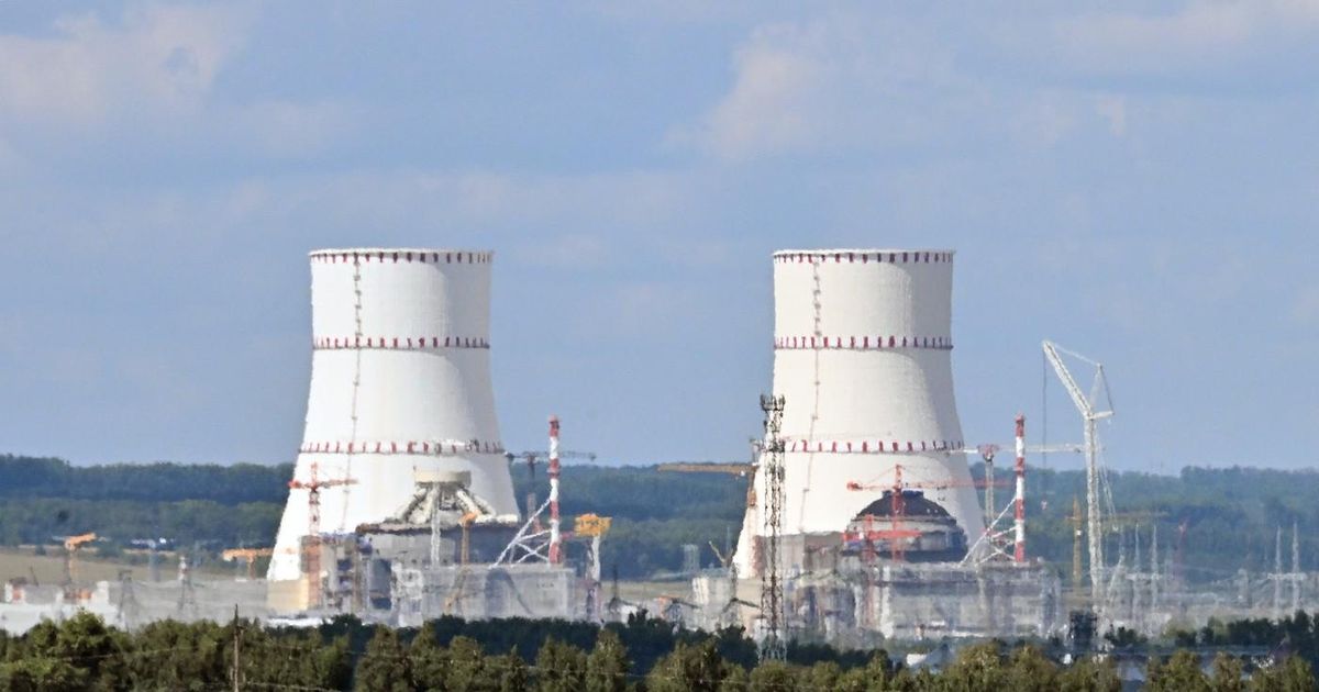 Nove informacije: je požar v hladilnem stolpu nuklearke povzročil ...