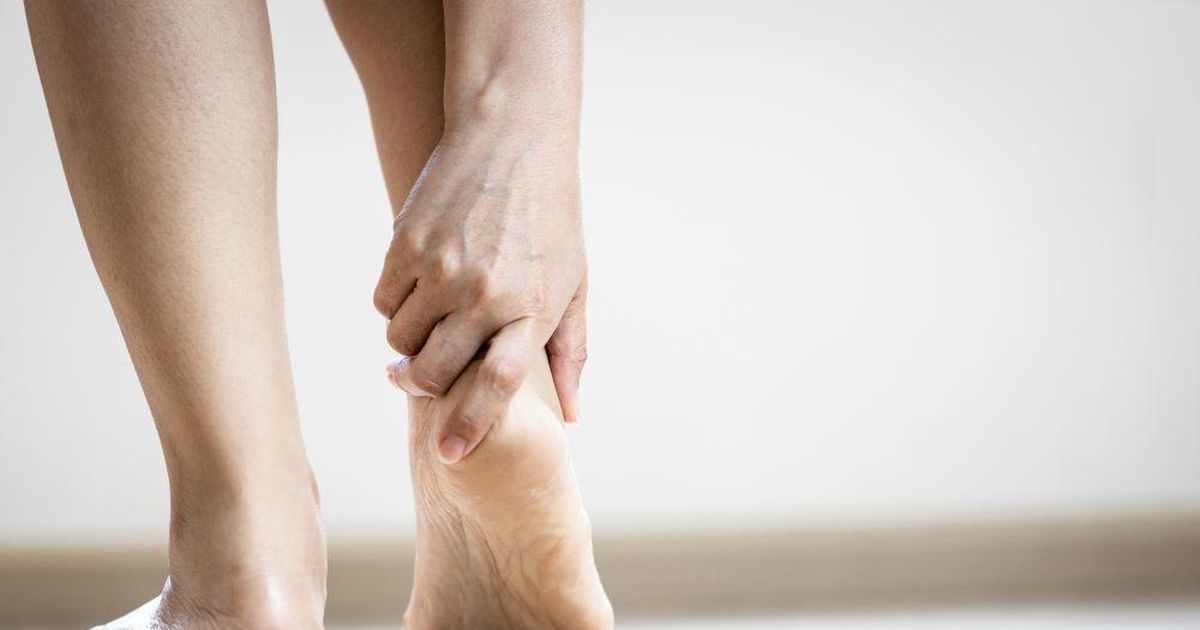 Kontraktura ahilove tetive: Težave s kratko ahilovo tetivo ...