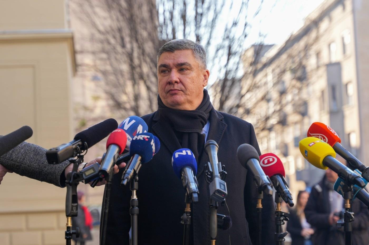 Na predsedniških volitvah na Hrvaškem se obeta drugi krog - Metropolitan.si