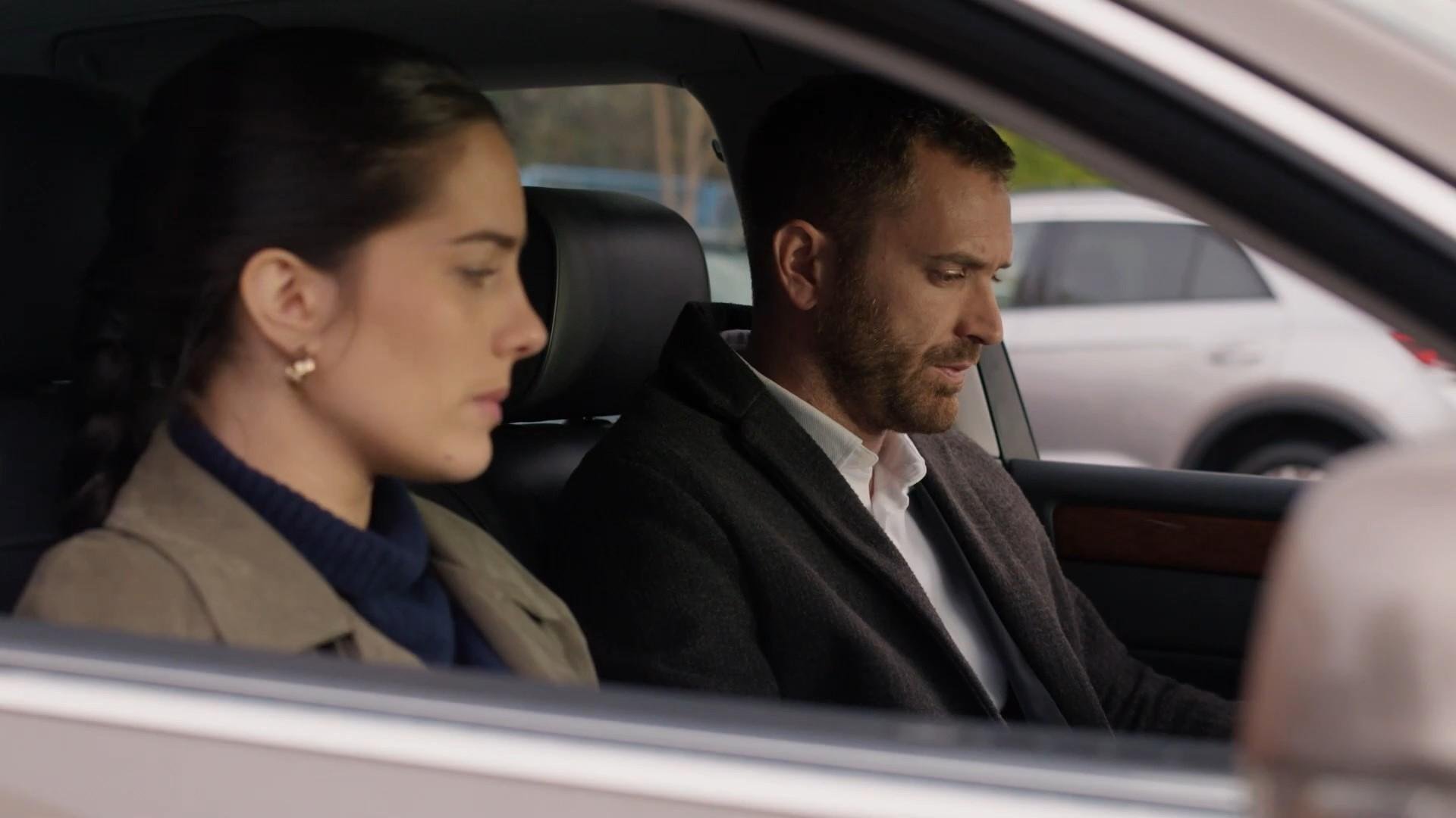 'Luce' iz Botrov ponovno samska, razšla se je z znanim glasbenikom ...